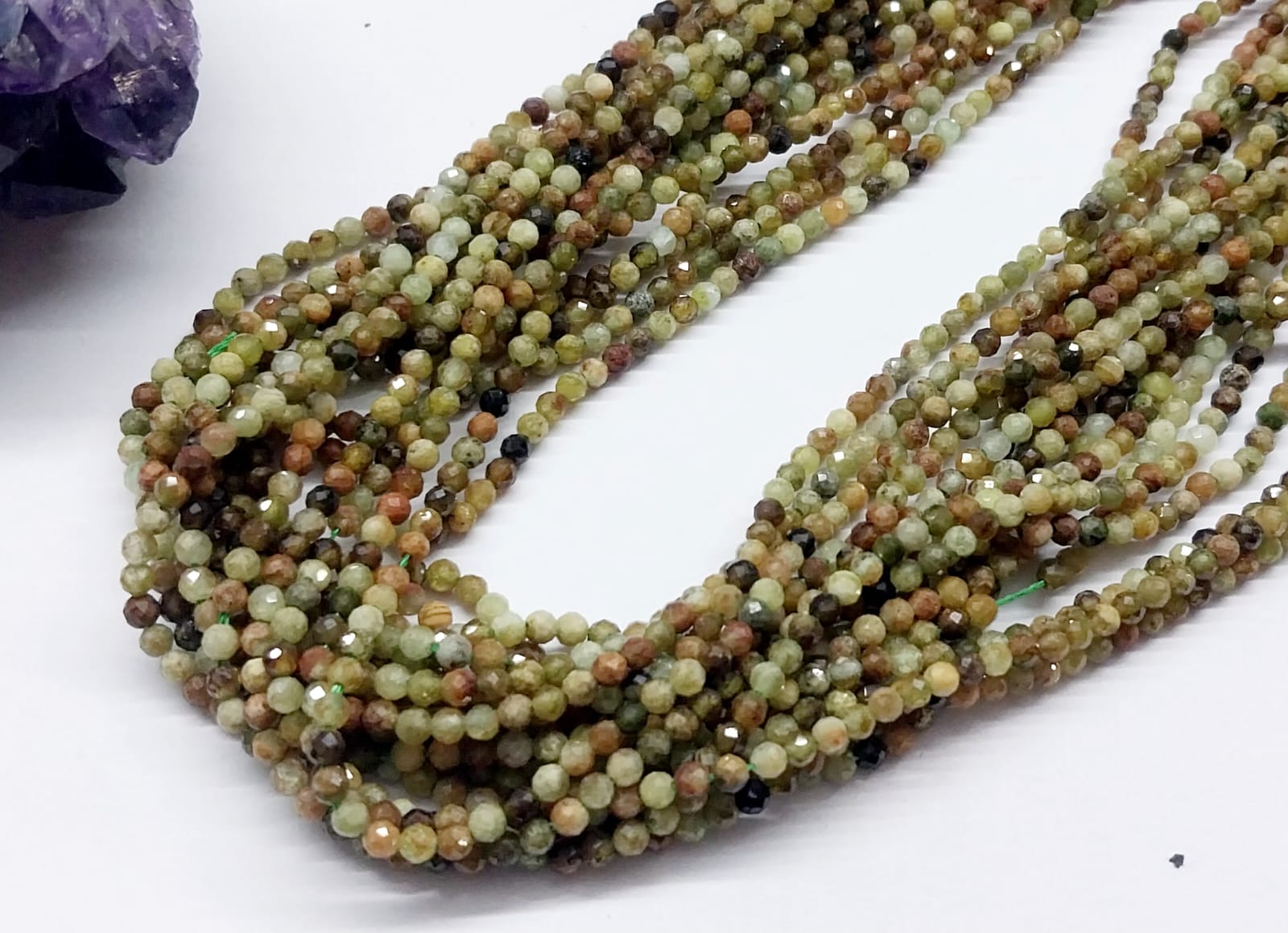 PIEDRAS NATURALES | MINI | GRANATE VERDE | 2.3MM – CrystalStone