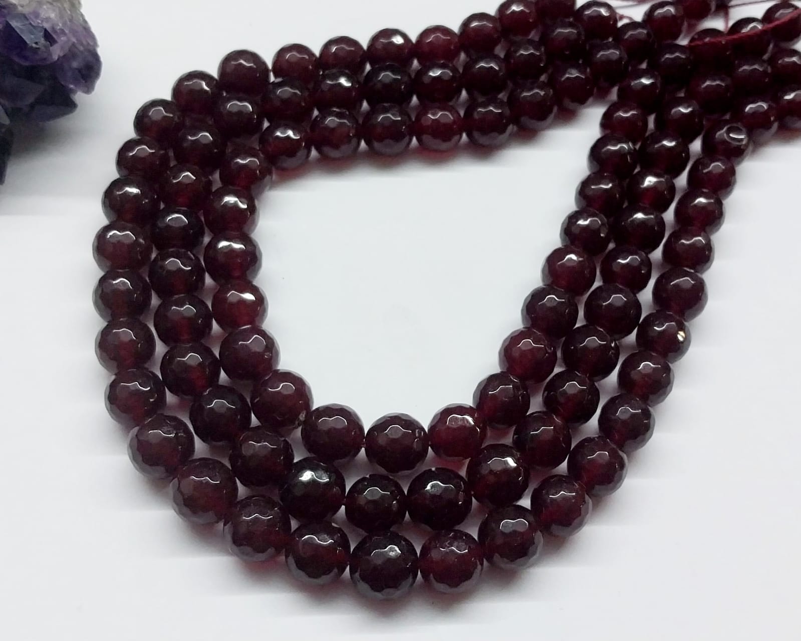 AGATA FACETADA | 10MM | BURDEO EXTRA OSCURO – CrystalStone