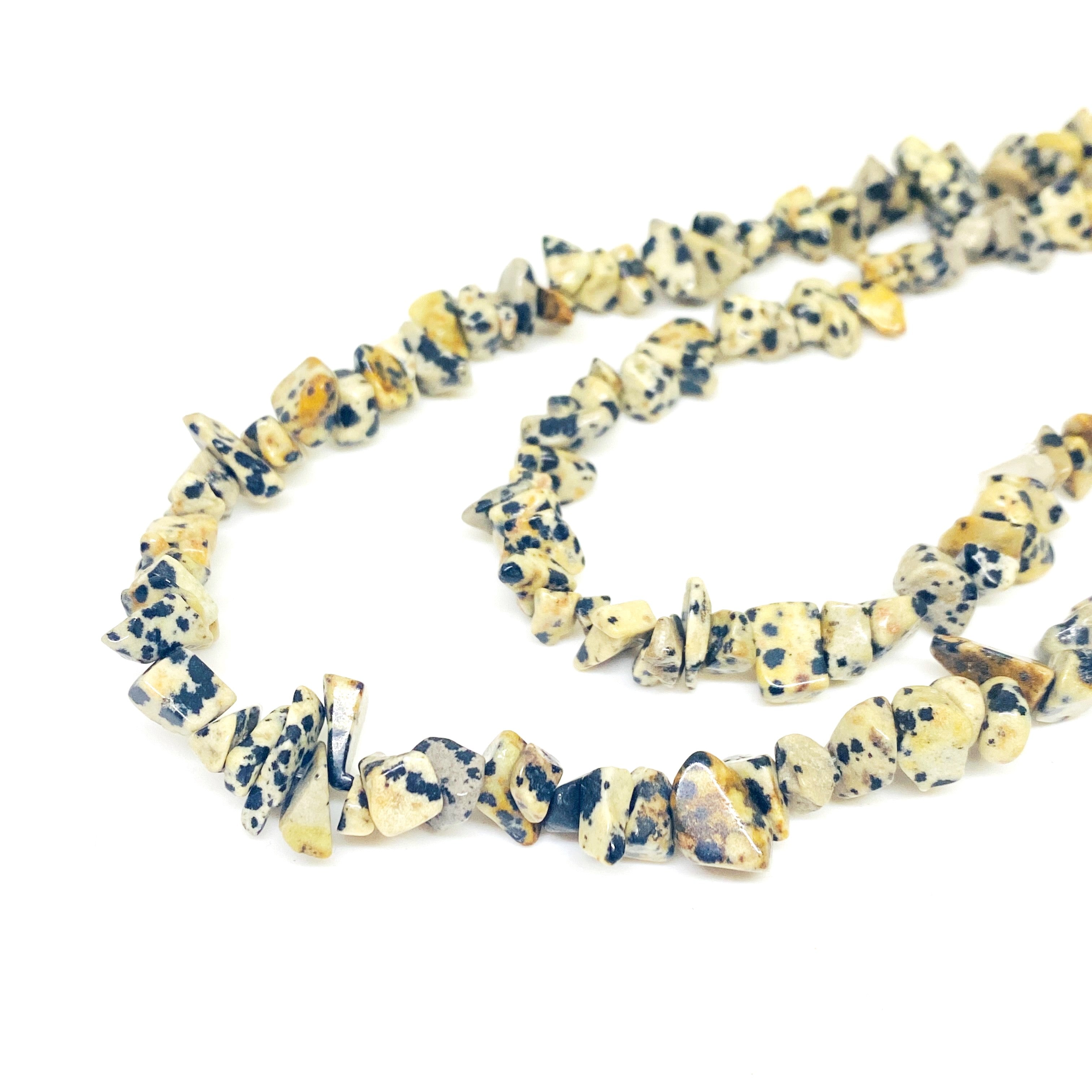 PIEDRA CHIPS | CHICO | JASPE DALMATA – CrystalStone