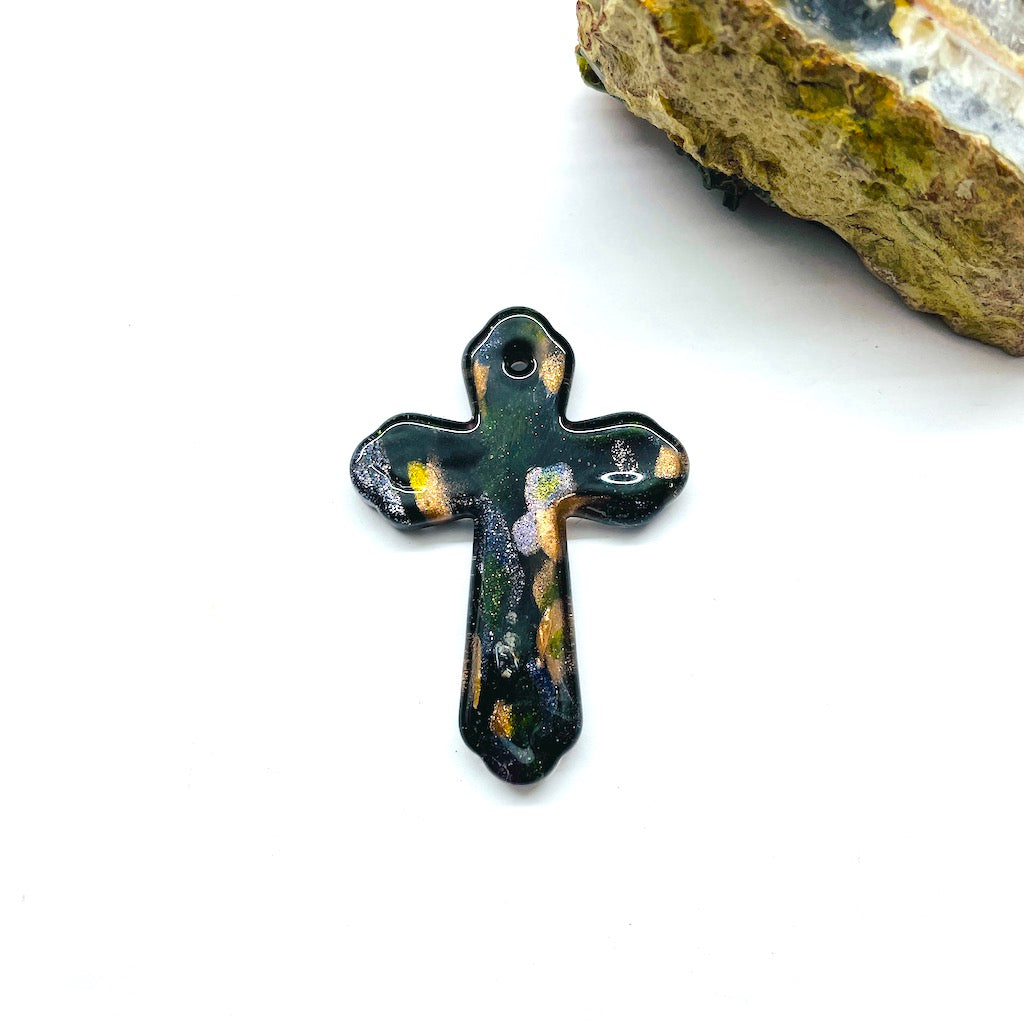 VIDRIO HINDU | COLGANTE DE CRUZ NEGRA | 5CM | UNIDAD – CrystalStone