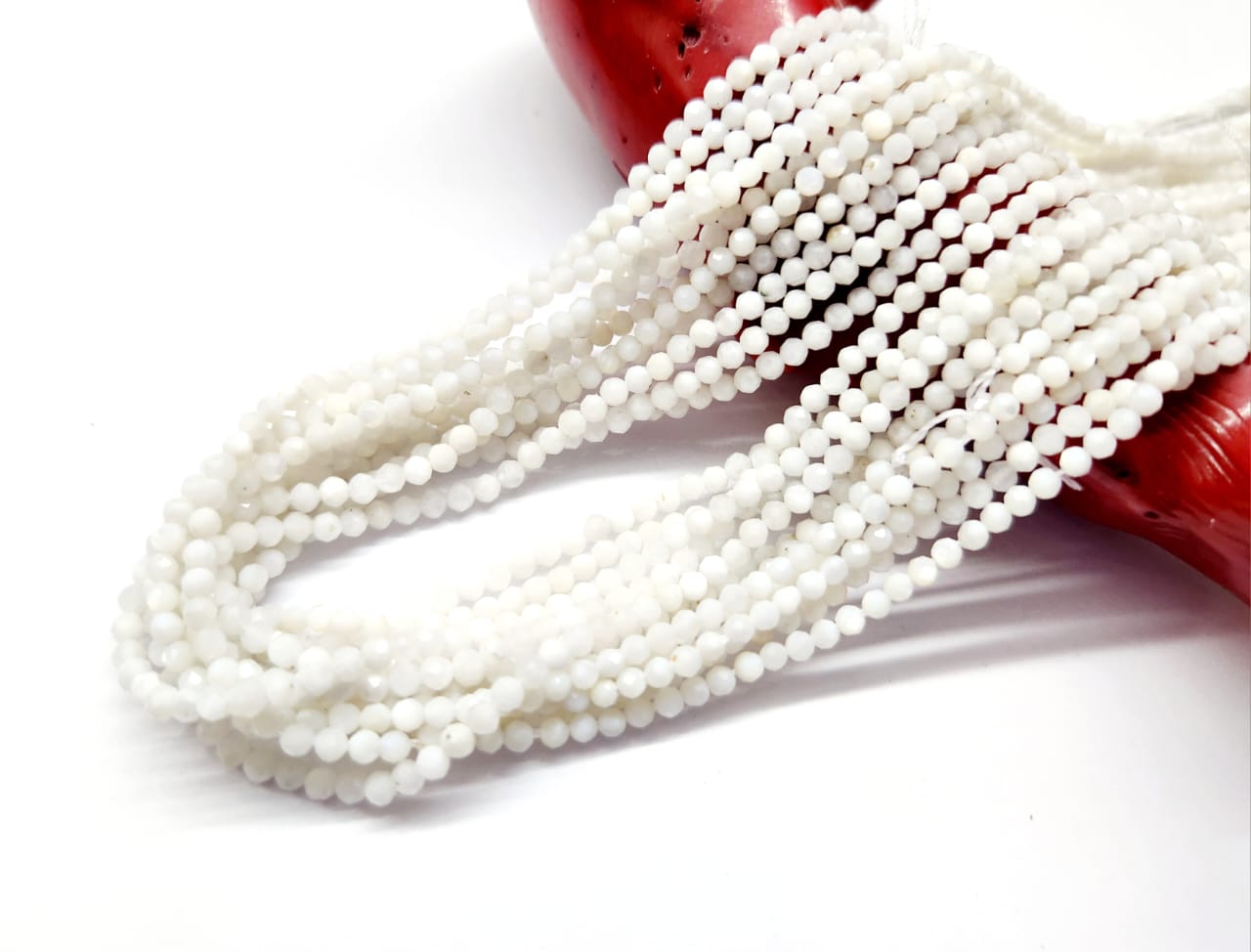 PIEDRA MINI FACETADA | CONCHA DE NACAR CREMA | 2.7MM | co.3 – CrystalStone