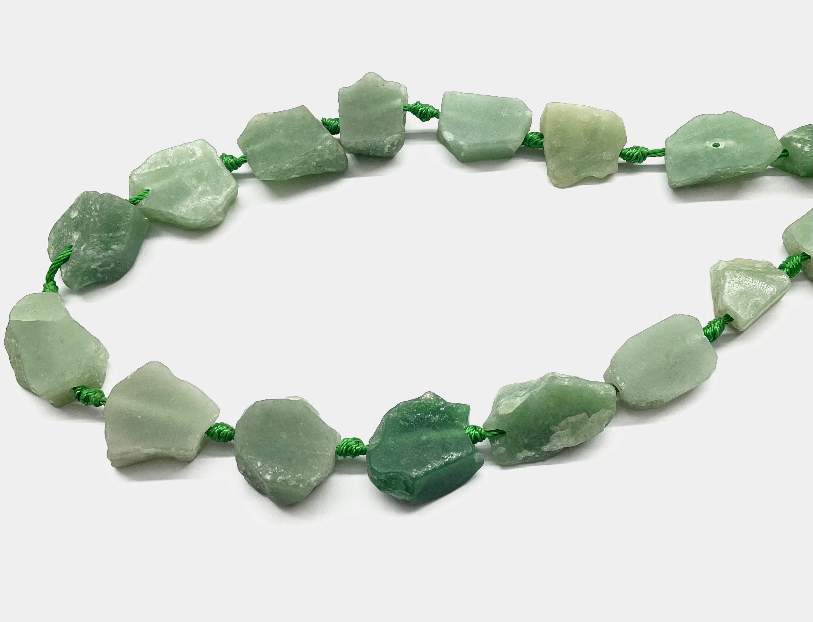 ROCA NUGGETS BRUTO | JADE VERDE (29-7A) – CrystalStone